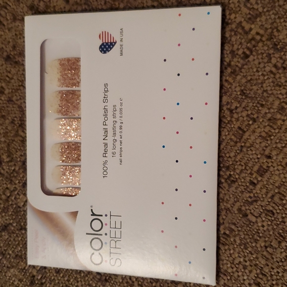 Color Street | Makeup | Color Street Coming Up Rose Gold Nail Strips ...
